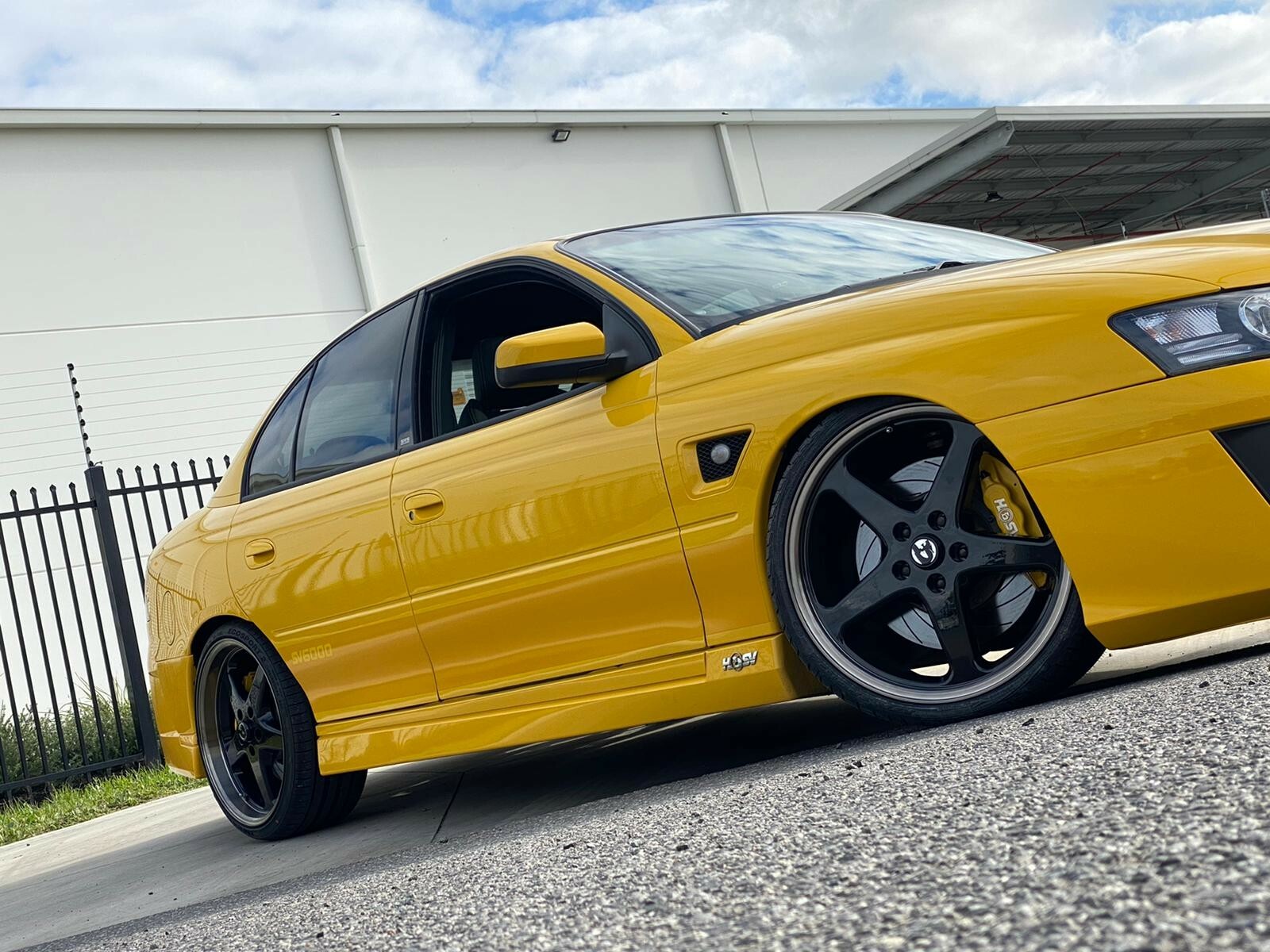 WALKY Wheels Walkinshaw Style Black Dark Tint HOLDEN Commodore HSV Rims ...