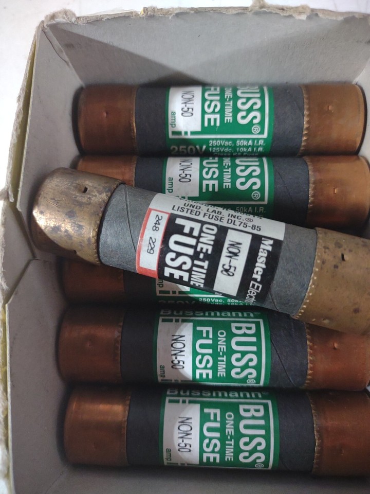 6 NON-50 Buss Fuses Bussman Master Electrician One-Time 50 Amp 250V ...