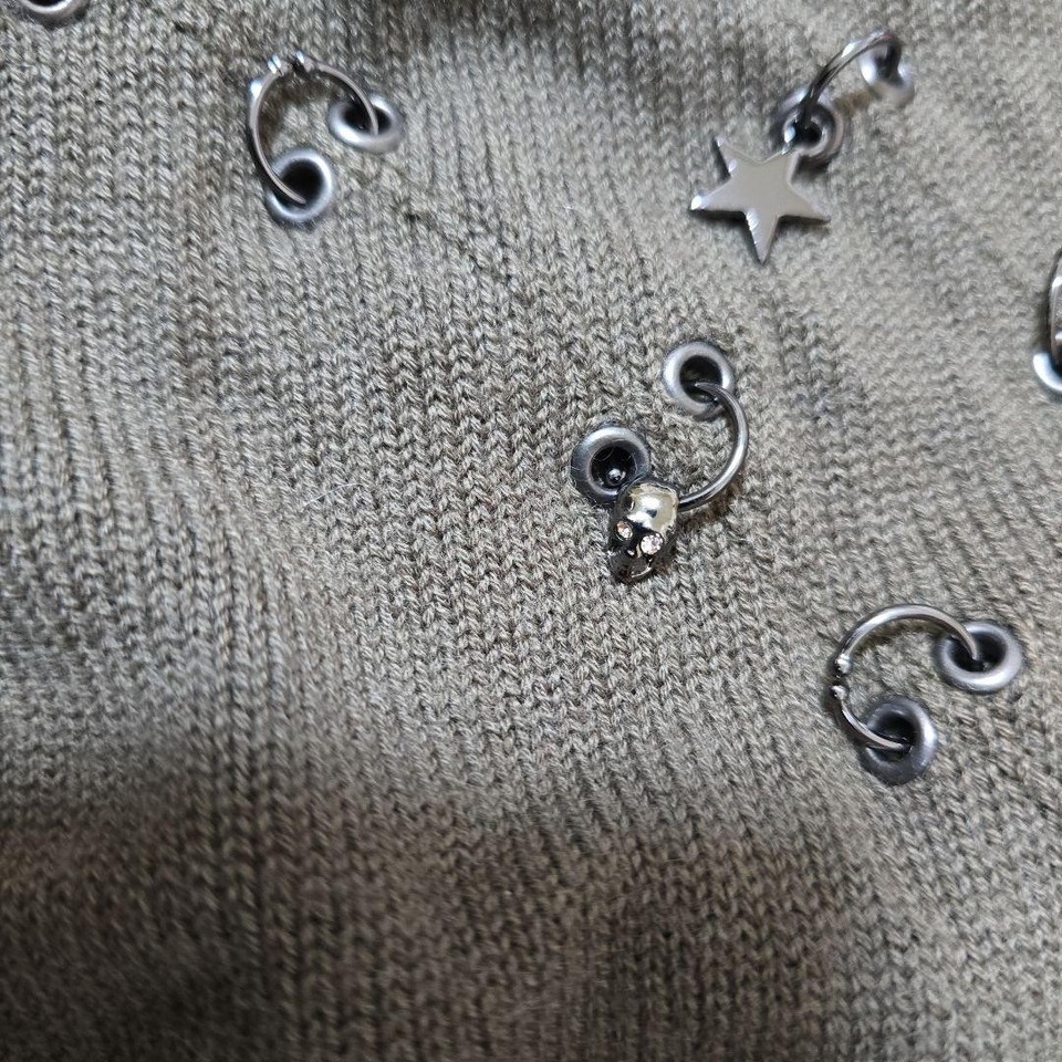 PINKO Knit Hat Green Wool Cashmere Skull Star Decor | eBay