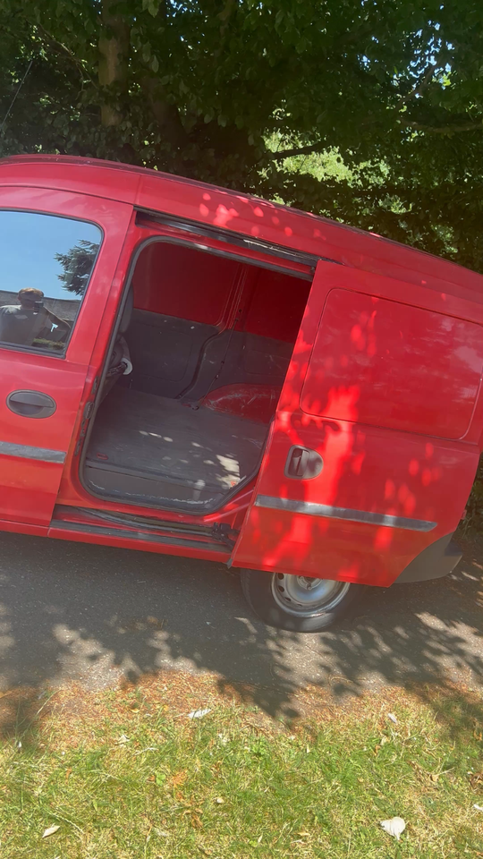 BARGAIN . Vauxhall Combi Van Ex Royal Mail 88k Miles 1.3cdti | eBay UK