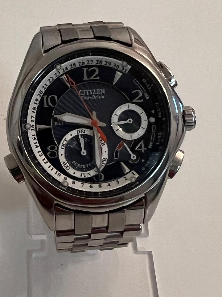 DISPLAY MODEL CITIZEN ECO DRIVE MINUTE REPEATER CALIBRE 9000 WATCH ...