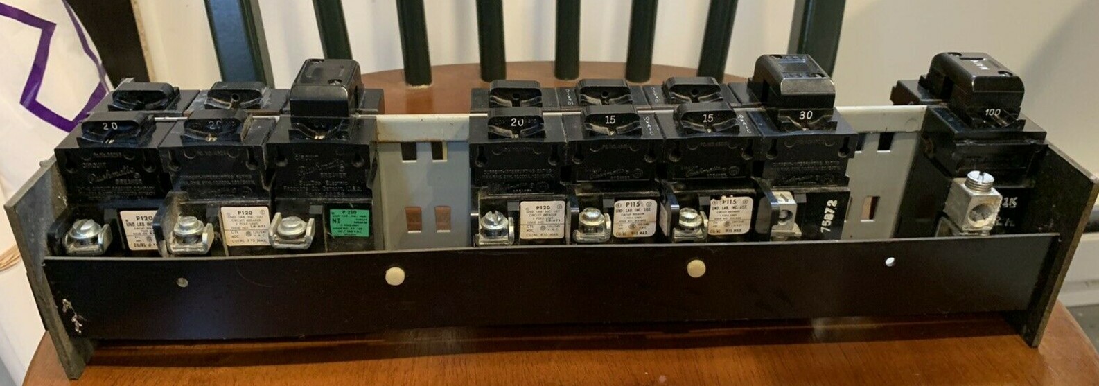 Bulldog Pushmatic Circuit Breaker Panel P2100, P230, P115, P120, P220 ...