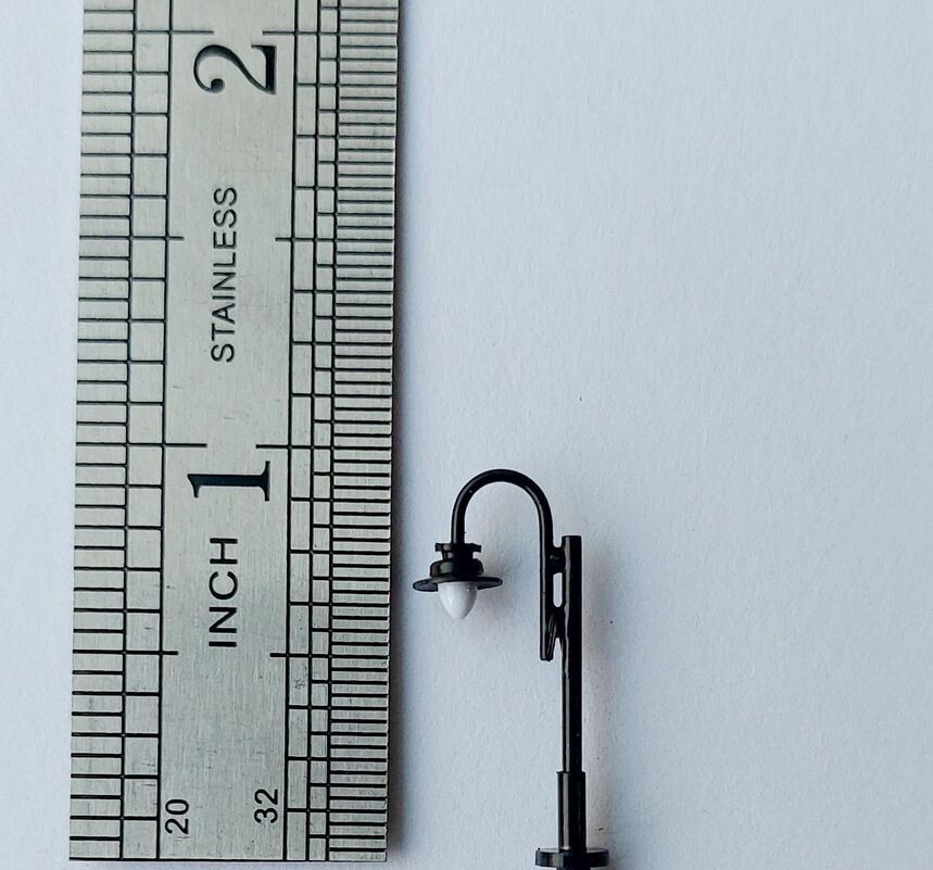 Y8-21 Z 10pcs 1:220 Scale Model Light Train Railway Layout LED Lamppost ...