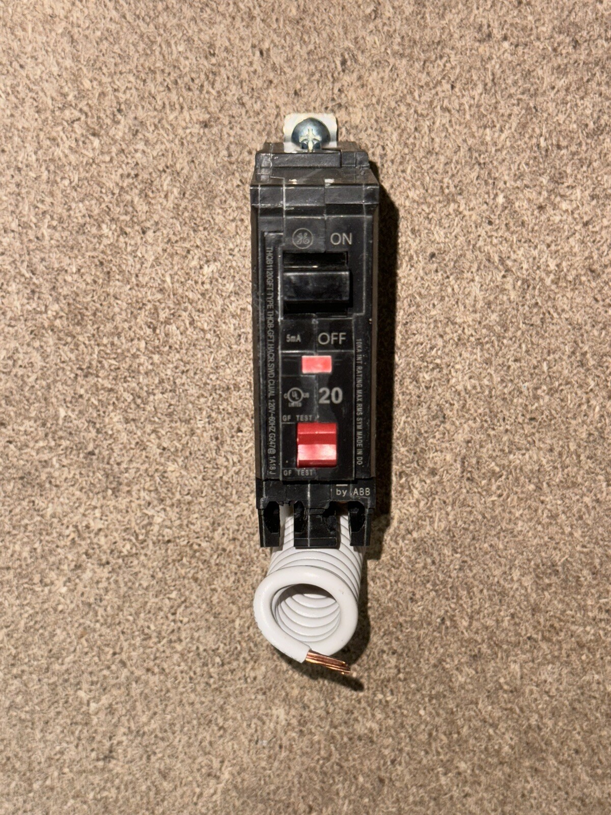 GE THQB1120GF 1 Pole 20A Ground Fault Circuit Breaker Molded Case for ...