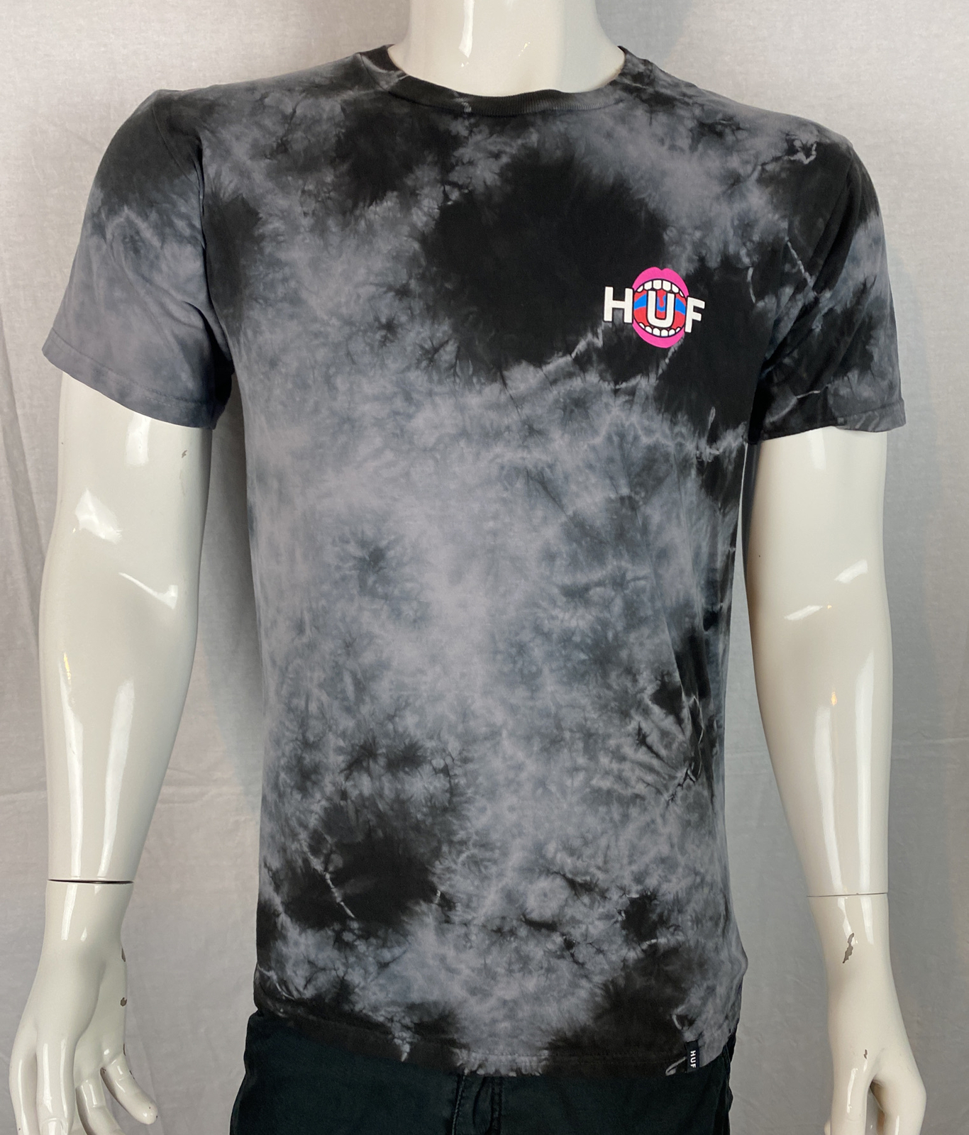 HUF Black and Gray Tie Dye 2-Sided Pyramid Eye and Mo… - Gem