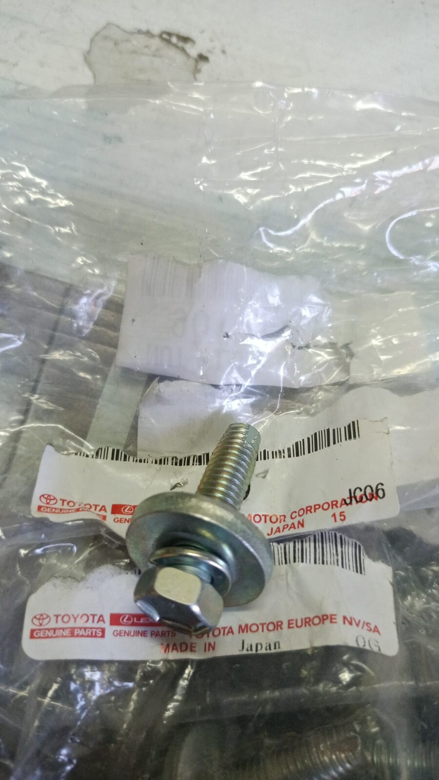 Bolt W/ Washer / Lexus LX450 LX470 LX570 9011908862 90119-08862 | eBay