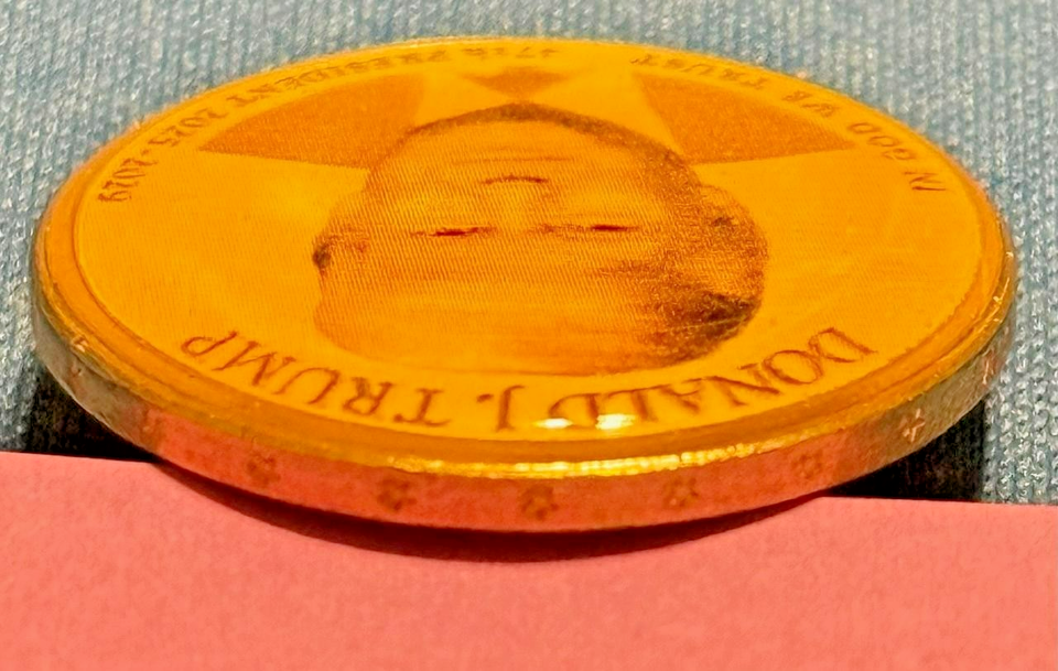 MINT Colorized DONALD TRUMP Presidential $1 Gold Coin- 2nd Term ...