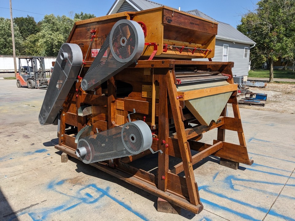 Clipper Seed & Grain Cleaner (Fanning Mill) Super 68D Seed Separator | eBay