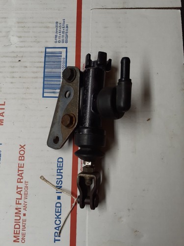 84 85 Kawasaki KXT250 Tecate rear back brake master cylinder oem kxt ...