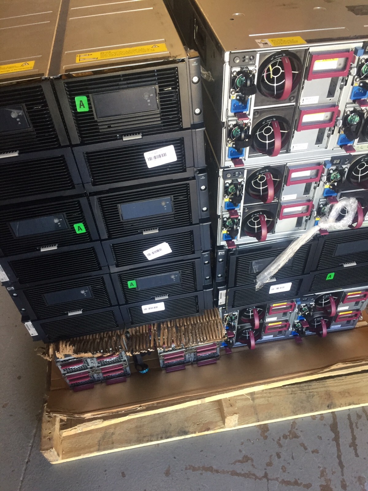 QQ695A HP D6000 DISK ENCLOSURE with no HDD. | eBay