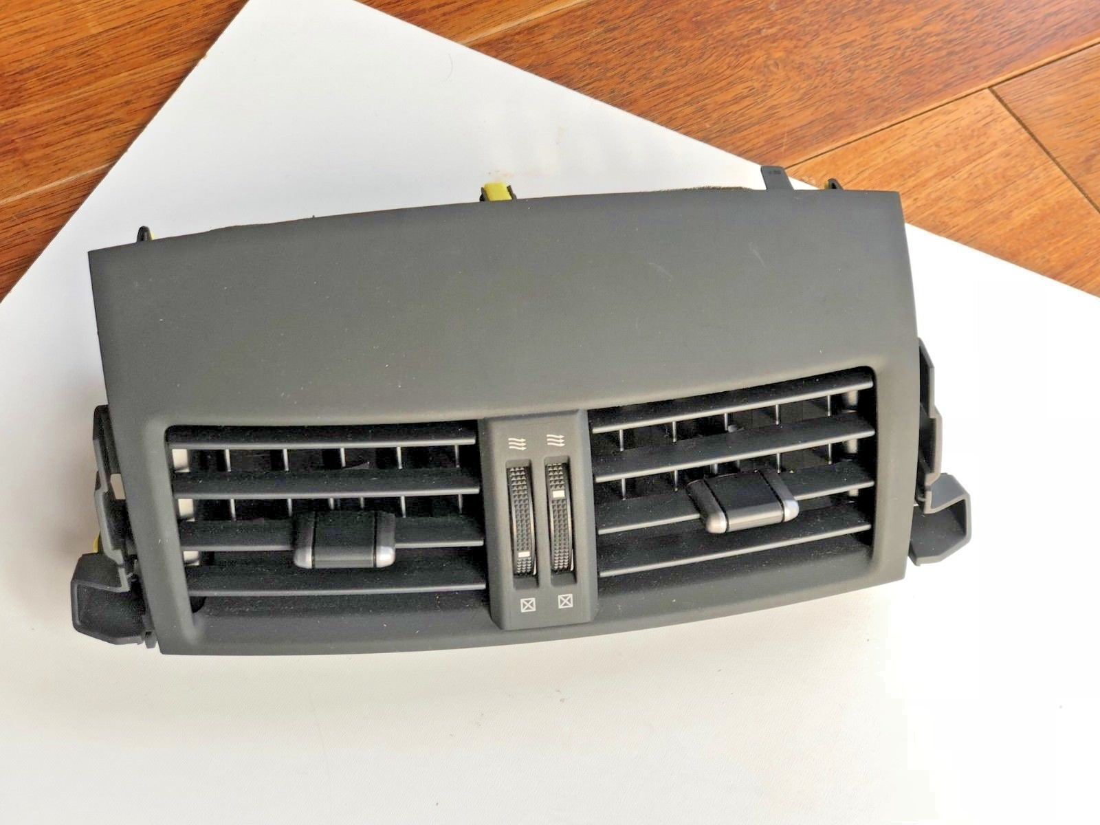 2006-2013 TOYOTA RAV4 CENTER DASH A/C AIR VENT OEM | eBay