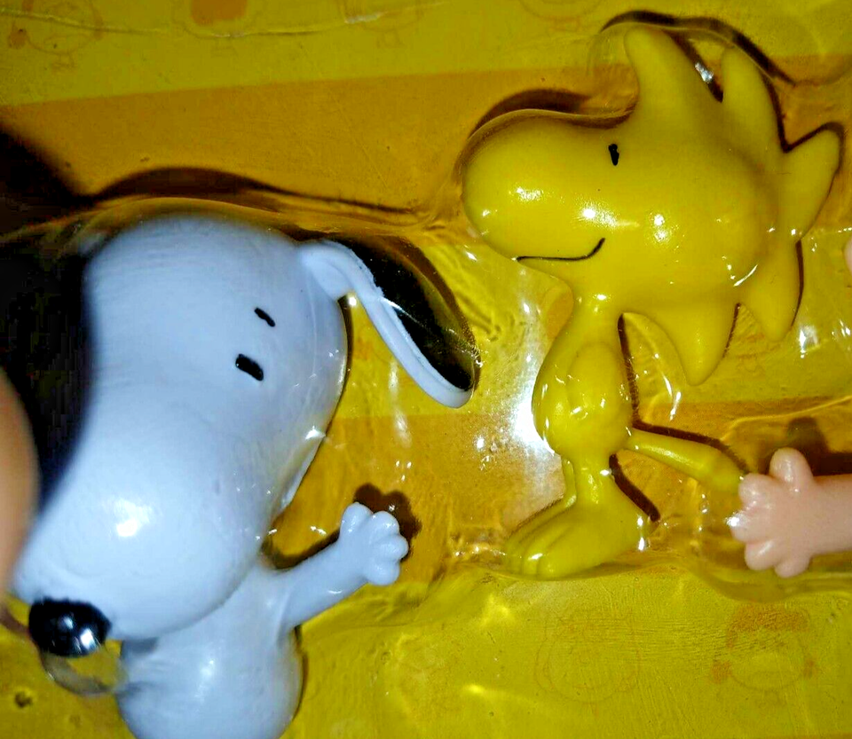 "THE PEANUTS COLLECTION"-Boxed Set of (6) Fig.s-Bend/Pose-NJ Croce ...