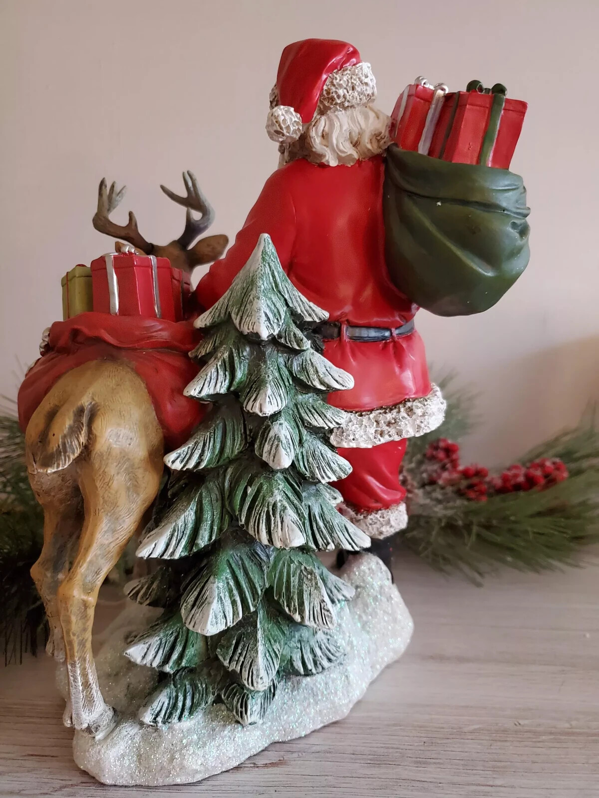 Christmas Santa Claus with Reindeer and Gifts Figurine Decoration ...
