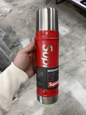 Supreme Stanley 20 oz Vacuum Insulated Bottle FW19 Red Box Logo ...
