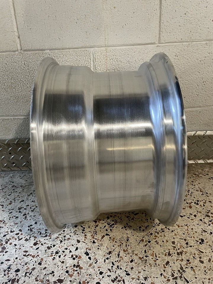 1963 78 Corvette C2 C3 Aluminum Grand Sport Front 8” Wheel Center Lock ...