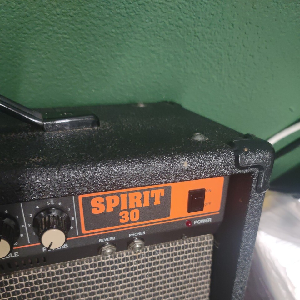 Vintage Roland Spirit Bass 30 Watt guitar Amplifier with Force 12-in ...