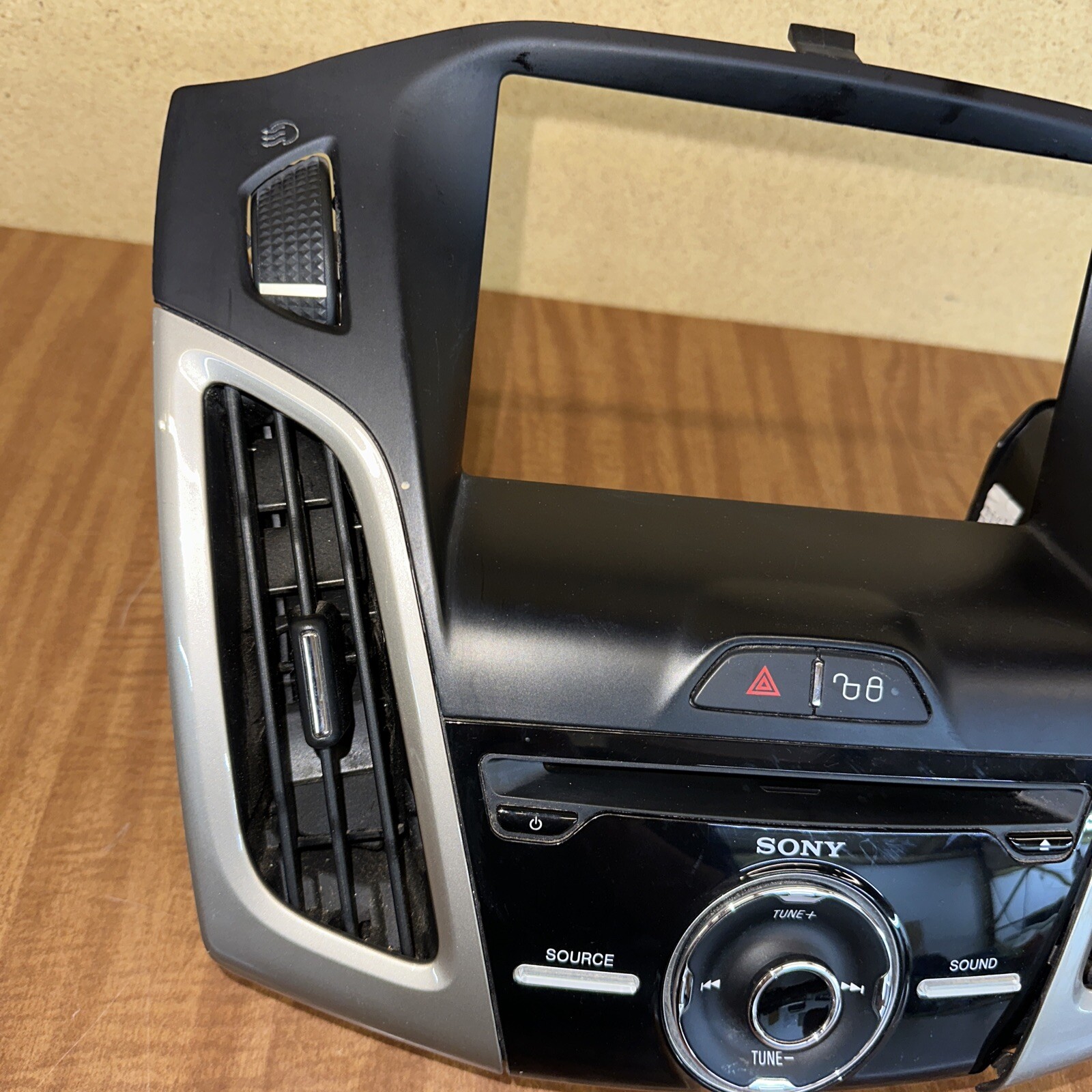 2012. 2014 Ford Focus OEM Sony Sound Radio Control Panel Bezel Bm51 ...
