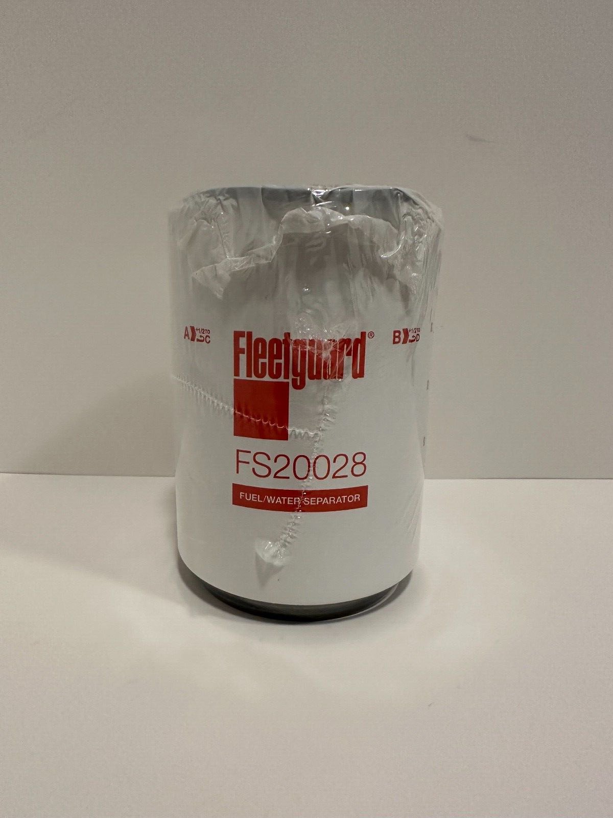NEW OEM FLEETGUARD FS20028 FUEL WATER SEPARATOR | eBay