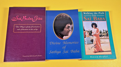 SAI BABA book Lot Walking the Path, Divine Memories, Sai Baba Gita 2 ...