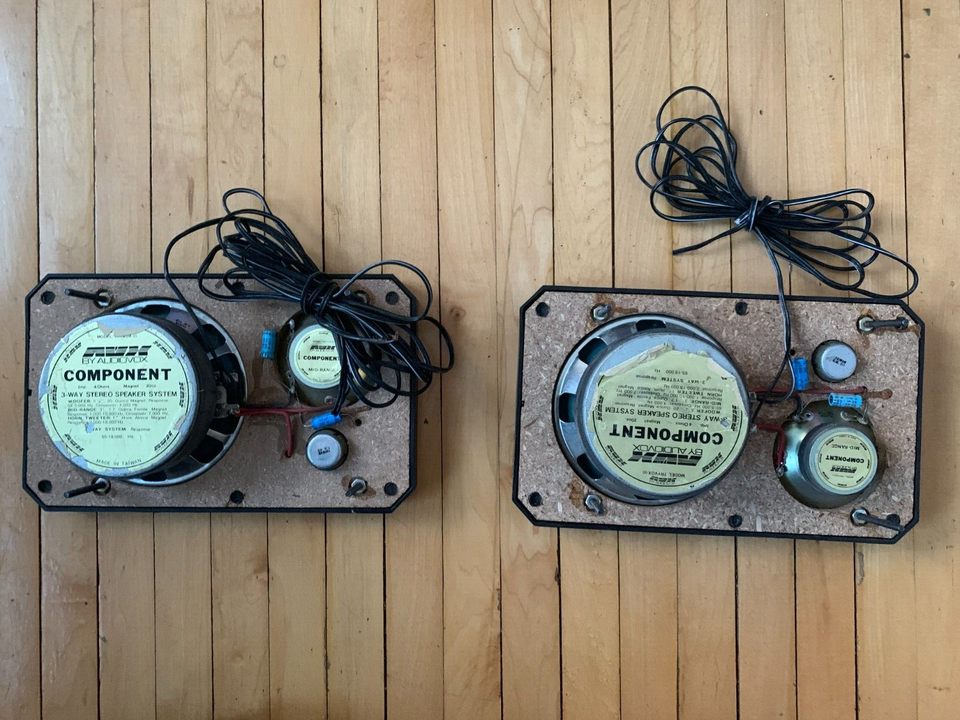 VINTAGE CAR AUDIOVOX COMPONENT 3 WAY SPEAKER SYSTEM MODEL # TRYVOX-30 ...