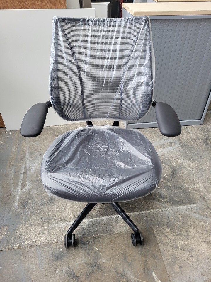 Refurbished Humanscale Liberty Task Chair – Black Frame - DELIVERY ...