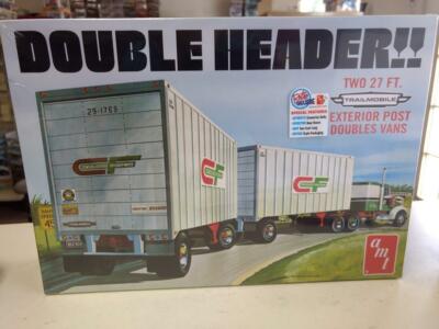 AMT 1132 Double Header!! Two Complete 27 ft. Trailmobile Vans model kit ...