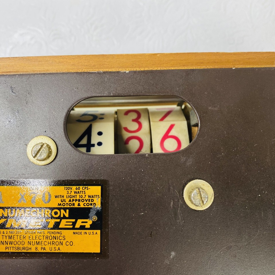 Vintage Tymeter Numechron 1970 Model 851 Pennwood Electric Flip Clock ...