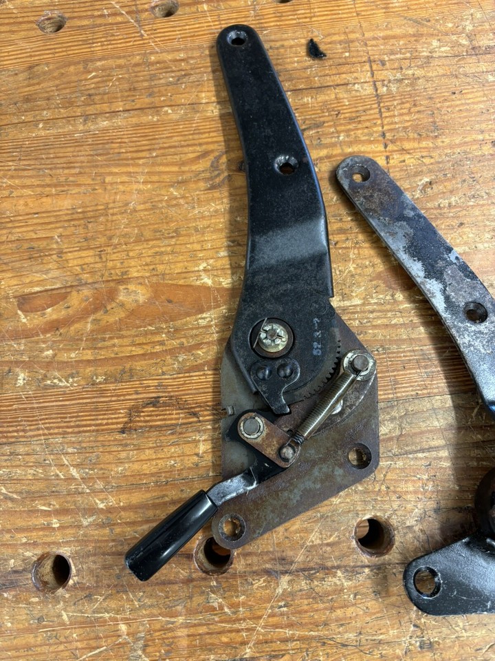 1977-1978 Datsun 280z Seat Hinges | eBay