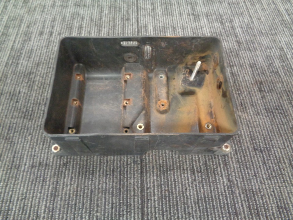 92 1992 WetJet Wet Jet 432 Jetski Jet Ski PWC Body Battery Box Holder ...