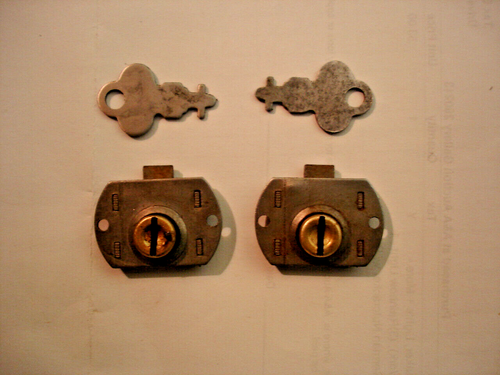 2 each. (pair) Small Locks for slot machine or gumball machine | eBay