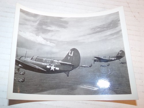 Photograph WWII Curtiss Helldiver Fighter Aircraft flying in Formation ...