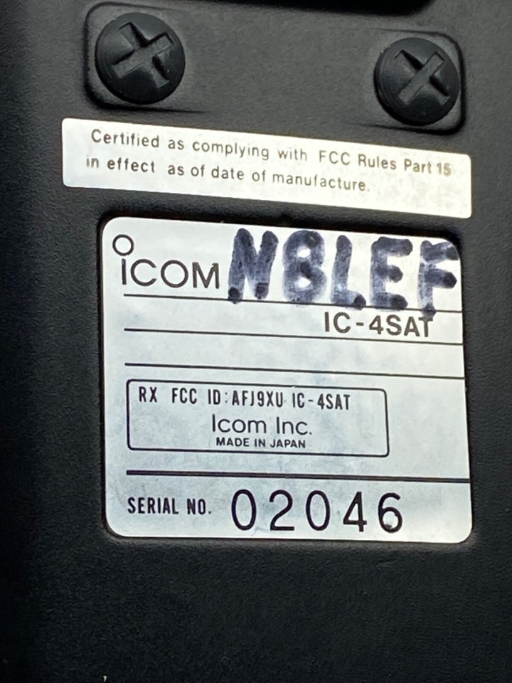 ICOM IC-4SAT UHF FM Amateur Handheld Transceiver Discontinued BP-90 ...