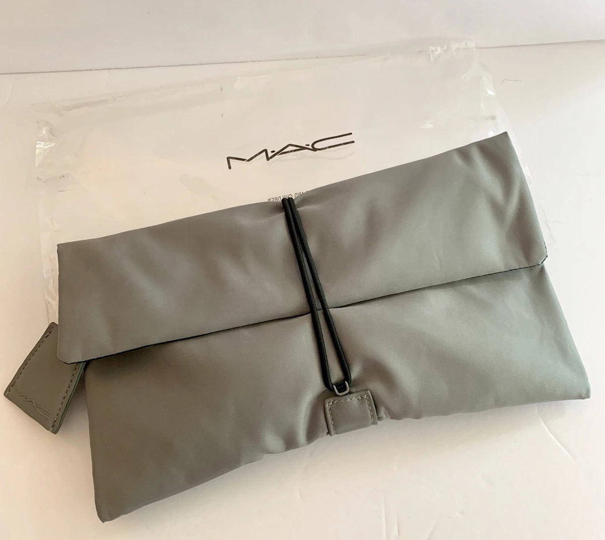 Mac Makeup Box Case | Saubhaya Makeup