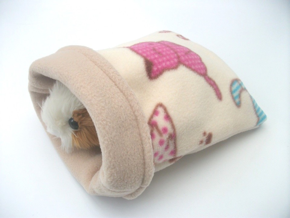 *60 DESIGNS**FLEECE SNUGGLE POUCH GUINEA PIG BED BAG HEDGEHOG CUDDLECUP ...