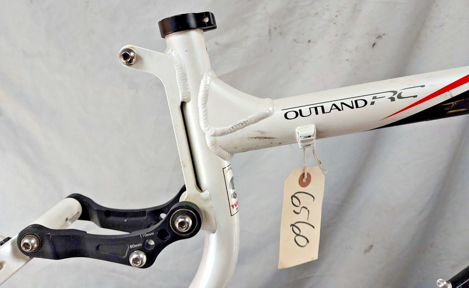 2010 Fuji Outland RC FS MTB Bike Frame 17" Medium Softtail Full ...