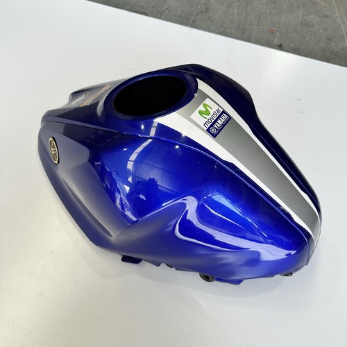 Yamaha R3 YZFR3 2016 Fuel tank plastic cover trim fairing *some marks ...