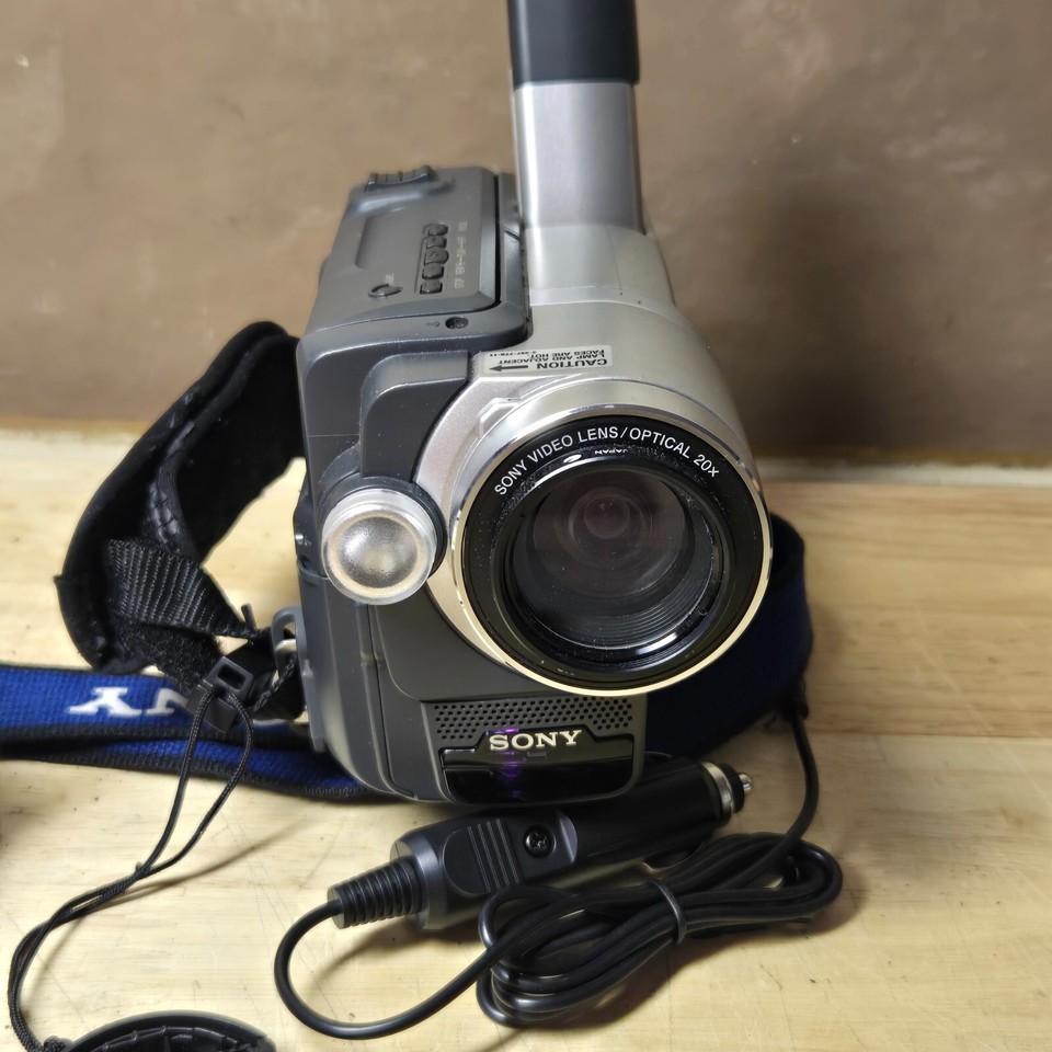 Sony Handycam CCD-TRV118 NTSC Tape Hi8 Camcorder w/Nightshot | eBay