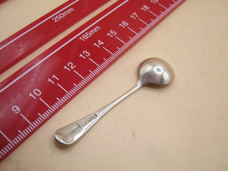 Antique Sterling Silver Hallmarked Salt Spoon - Bag 5 -Walker & Hall ...