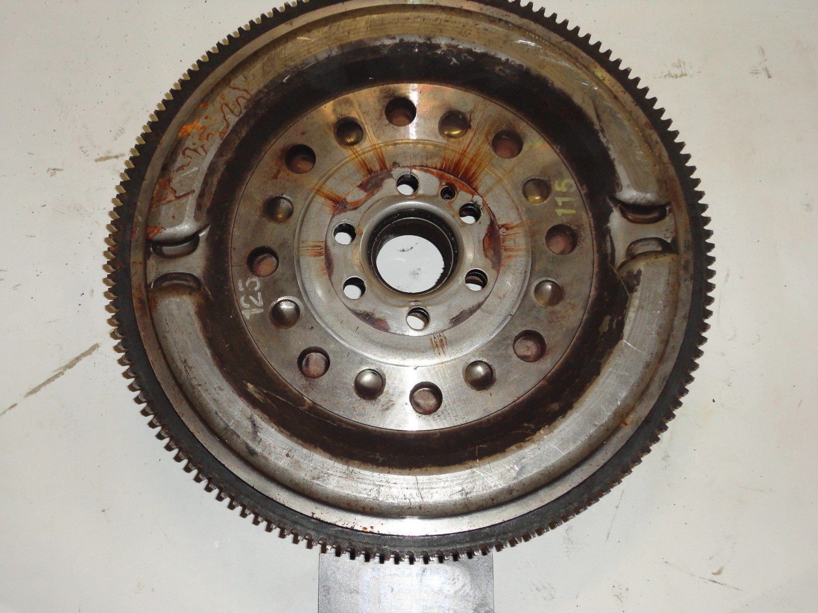 Audi A4 B7 1,9TDI 85kW Zweimassenschwungrad Schwungrad 03G105266P ...