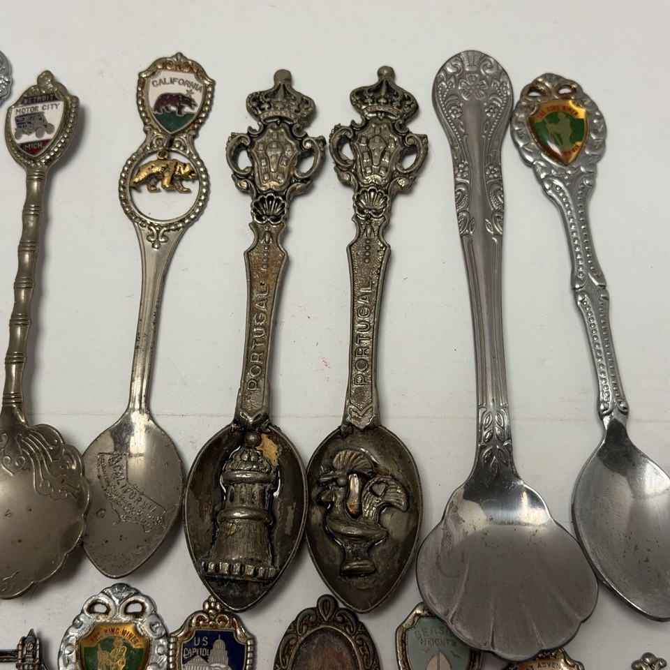 Lot of 18 Vintage Travel Souvenir Spoons – Portugal, Europe & USA Some ...