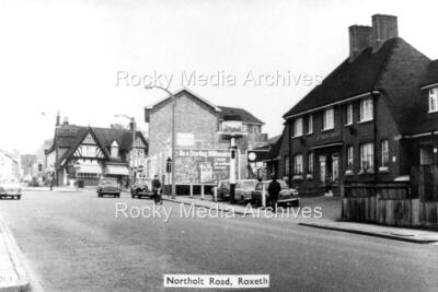 Jhs-76 Street View, Northolt Road, Roxeth, Harrow, London. Photo | eBay UK