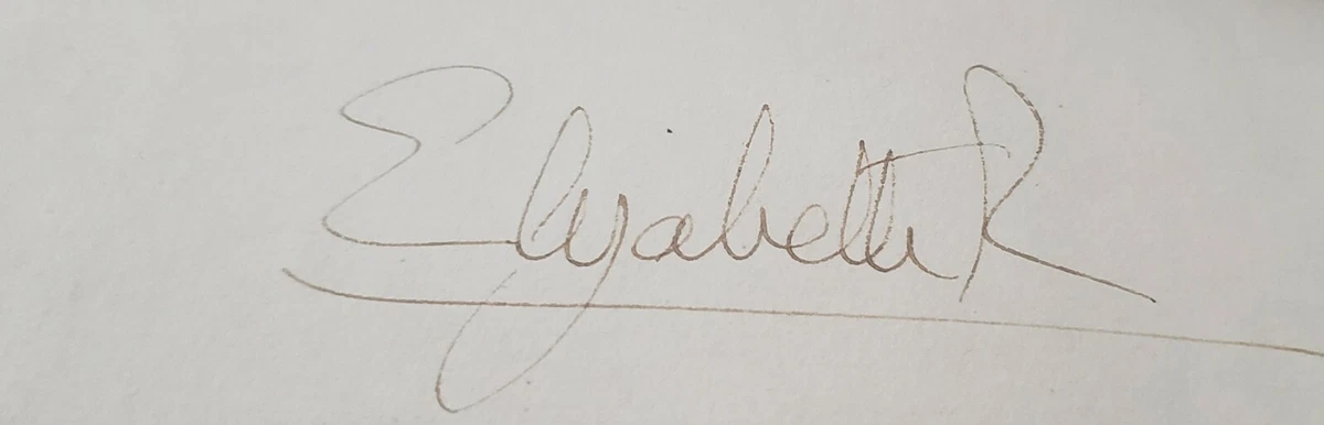 Queen Elizabeth I Signature