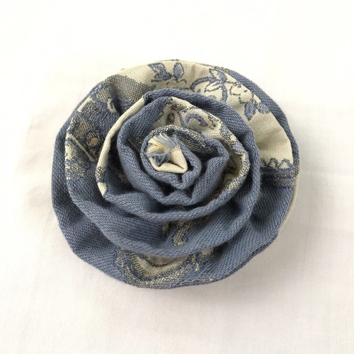 Denim Designed Blue & White Brocade Corsage Flower Pin Hat Bag Lapel ...
