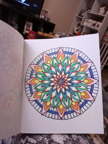 Portable Color Me Calm : 70 Coloring Templates for Meditation and ...