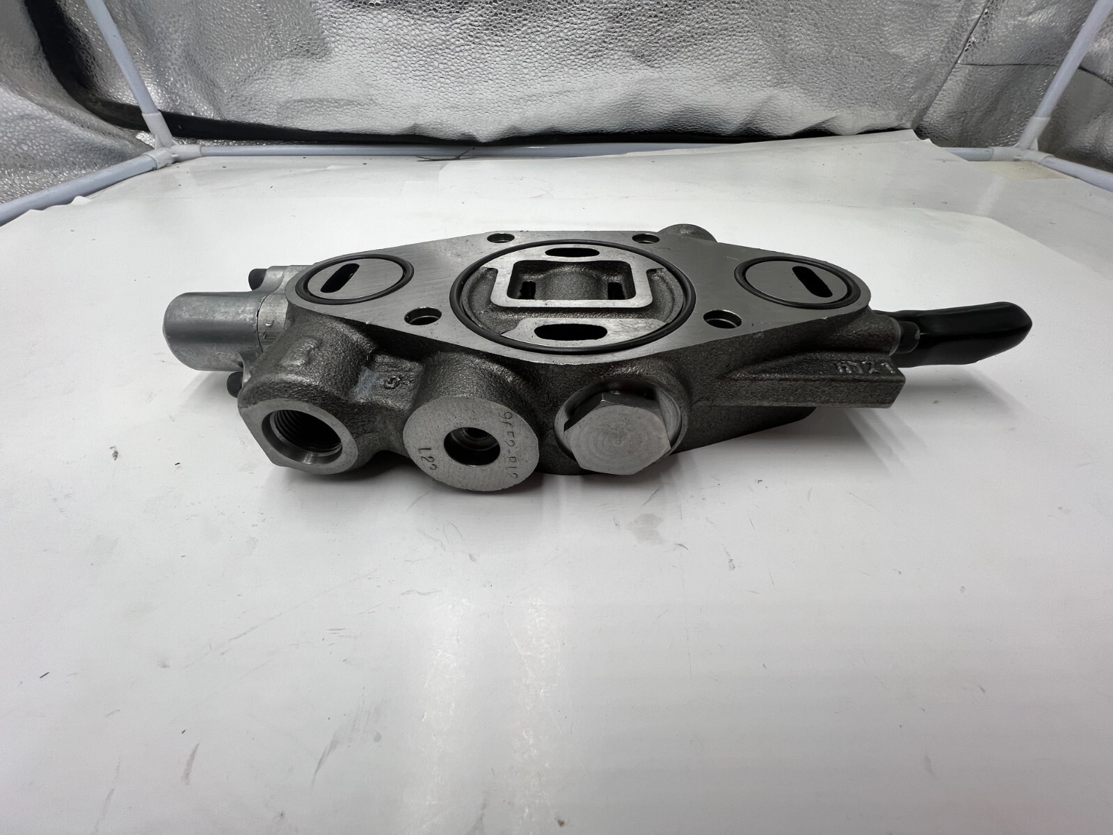 Husco Single Spool Hydraulic Manifold Valve 230822, 0245H, 36C, 9655-B ...