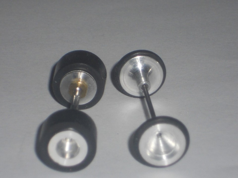 AURORA AFX AJ"S"SUPER II ALUMUNUM RIMS/AXLES AND TIRES N/O/S HO SLOT ...