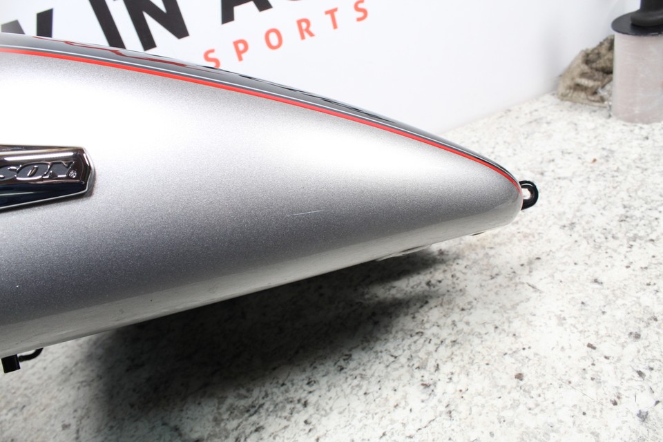 2009 HARLEY-DAVIDSON DYNA SUPER GLIDE CUSTOM FXDC Fuel Gas Tank 61053 ...