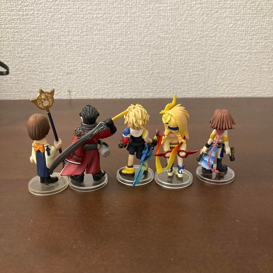 Final Fantasy Trading Arts Mini 5 Figure Set Yuna, Auron, Tidus, Rikku ...