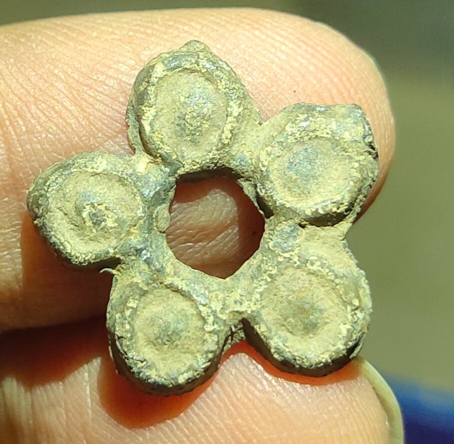 Malaysia malaya 1600s tin flower coin small very nice !!! | eBay