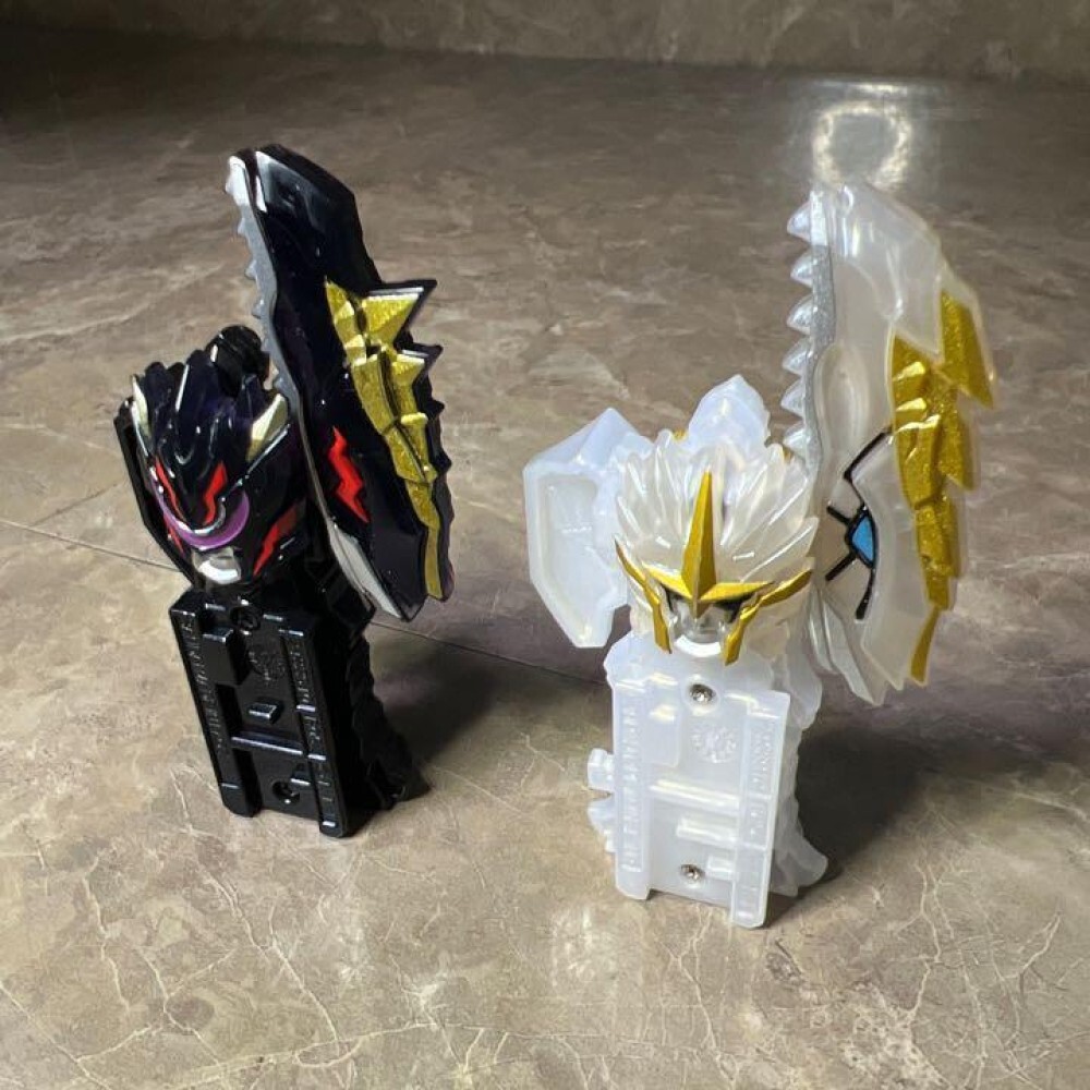 Power Rangers Dino Fury Ryusoulger DX Ryusoul Key Morpher Kagayaki ...